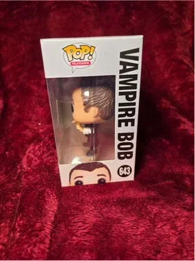 Funko | Toys | Funko Pop 643 Exclusive Vampire Bob Stranger Things ...